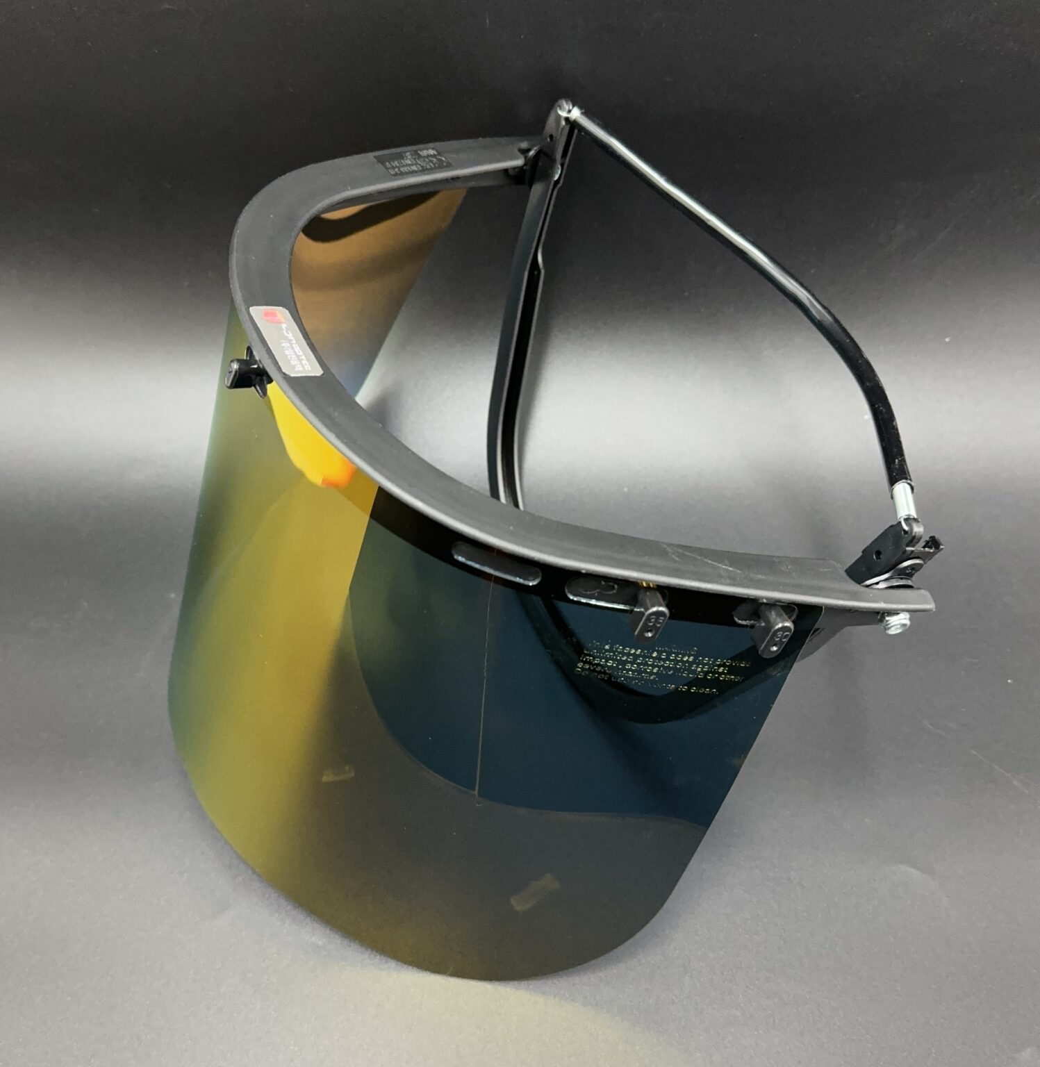 Heat Blocking Face Shield(Standalone Type) - ILJIN OPTEC CO., LTD.